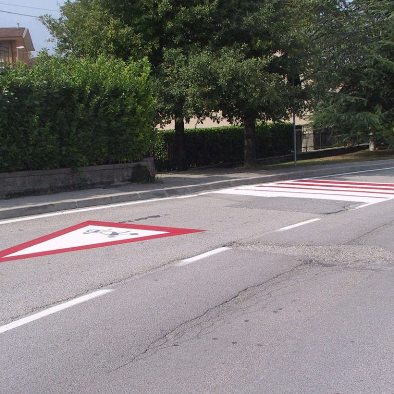 Segnaletica orizzontale per esterni-02 - Andreis Segnaletica